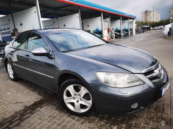 Grey Honda Legend 2008 in Vilnius, with an engine capacity of 3.50 L and mileage of 154 thousand km for 5995 €, photo 5 on AUTOMOTO.COM.LV