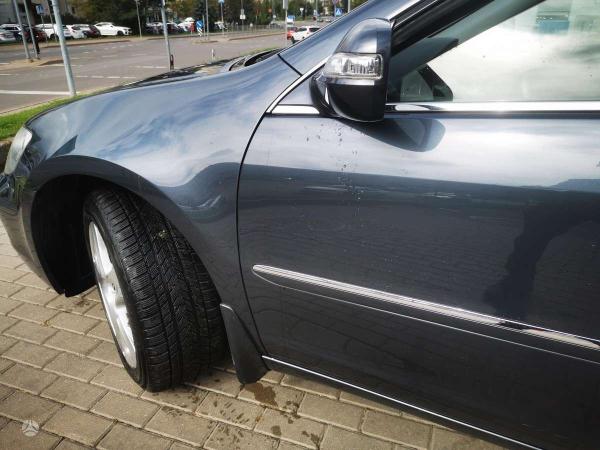 Grey Honda Legend 2008 in Vilnius, with an engine capacity of 3.50 L and mileage of 154 thousand km for 5995 €, photo 6 on AUTOMOTO.COM.LV