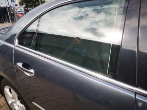 Pelēks Honda Legend 2008 Viļņa, ar dzinēja tilpumu 3.50 L un nobraukumu 154 tūkst. km par 5995 €, foto 13 vietnē AUTOMOTO.COM.LV