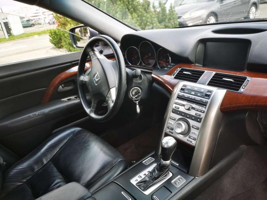 Pelēks Honda Legend 2008 Viļņa, ar dzinēja tilpumu 3.50 L un nobraukumu 154 tūkst. km par 5995 €, foto 16 vietnē AUTOMOTO.COM.LV