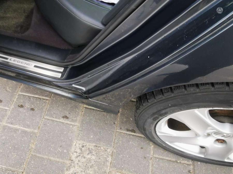 Pelēks Honda Legend 2008 Viļņa, ar dzinēja tilpumu 3.50 L un nobraukumu 154 tūkst. km par 5995 €, foto 28 vietnē AUTOMOTO.COM.LV