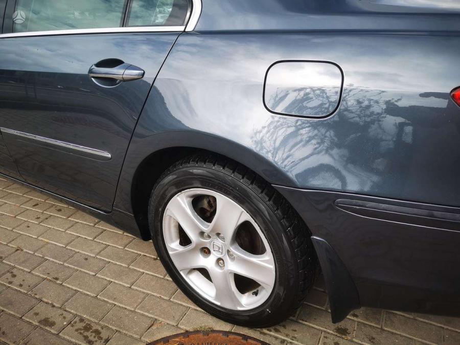 Pelēks Honda Legend 2008 Viļņa, ar dzinēja tilpumu 3.50 L un nobraukumu 154 tūkst. km par 5995 €, foto 32 vietnē AUTOMOTO.COM.LV