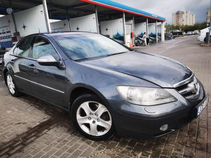 Pelēks Honda Legend 2008 Viļņa, ar dzinēja tilpumu 3.50 L un nobraukumu 154 tūkst. km par 5995 €, foto 38 vietnē AUTOMOTO.COM.LV