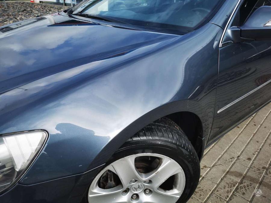 Grey Honda Legend 2008 in Vilnius, with an engine capacity of 3.50 L and mileage of 154 thousand km for 5995 €, photo 5 on AUTOMOTO.COM.LV
