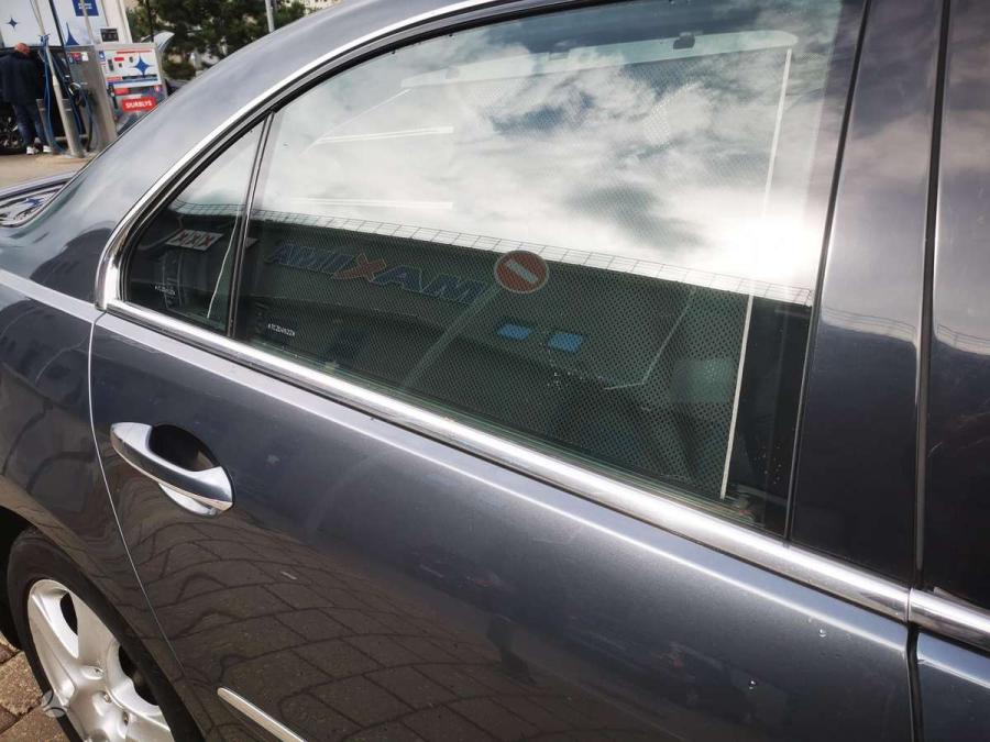Grey Honda Legend 2008 in Vilnius, with an engine capacity of 3.50 L and mileage of 154 thousand km for 5995 €, photo 12 on AUTOMOTO.COM.LV