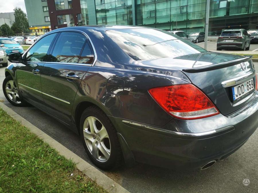 Grey Honda Legend 2008 in Vilnius, with an engine capacity of 3.50 L and mileage of 154 thousand km for 5995 €, photo 41 on AUTOMOTO.COM.LV