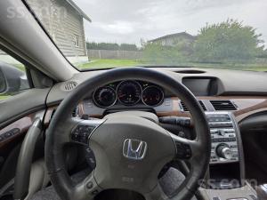 Grey Honda Legend 2009 in Riga, with an engine capacity of 3.50 L and mileage of 221 thousand km for 3500 €, photo 8 on AUTOMOTO.COM.LV