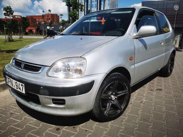 Grey Honda Logo 2000 in Vilnius, with an engine capacity of 1.20 L and mileage of 121 thousand km for 2222 €, photo 1 on AUTOMOTO.COM.LV