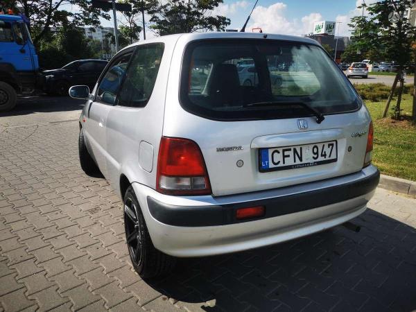 Grey Honda Logo 2000 in Vilnius, with an engine capacity of 1.20 L and mileage of 121 thousand km for 2222 €, photo 10 on AUTOMOTO.COM.LV