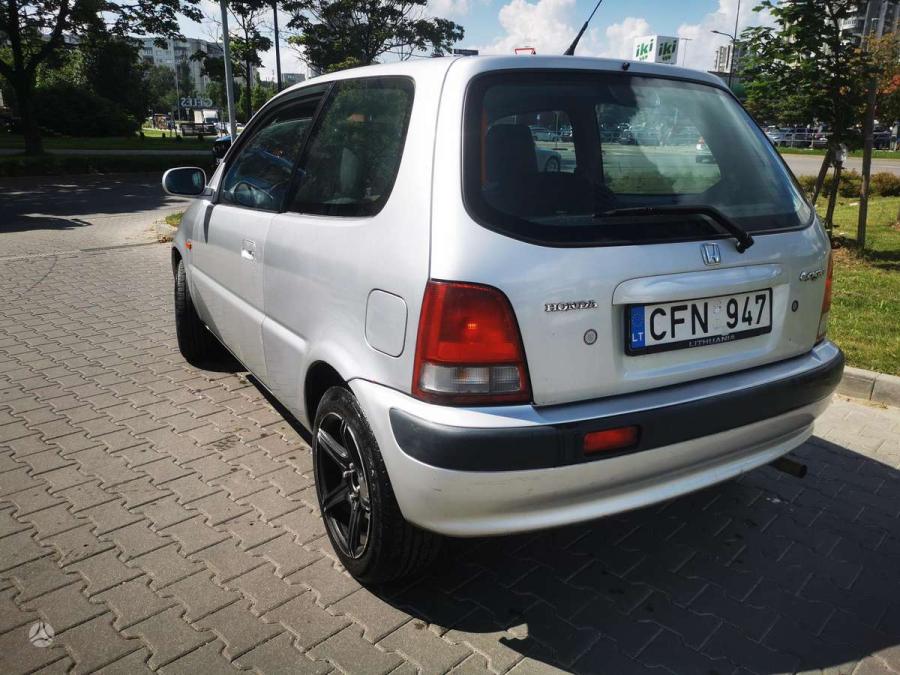 Pelēks Honda Logo 2000 Viļņa, ar dzinēja tilpumu 1.20 L un nobraukumu 125 tūkst. km par 1850 €, foto 14 vietnē AUTOMOTO.COM.LV