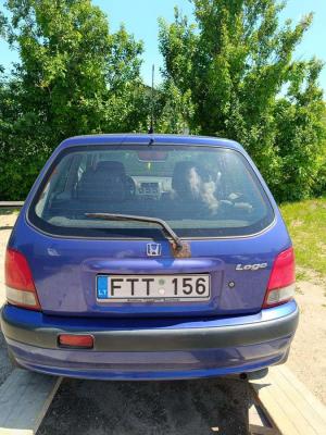 Violet Honda Logo 2000 in Druskininkai, with an engine capacity of 1.34 L and mileage of 199 thousand km for 550 €, photo 8 on AUTOMOTO.COM.LV