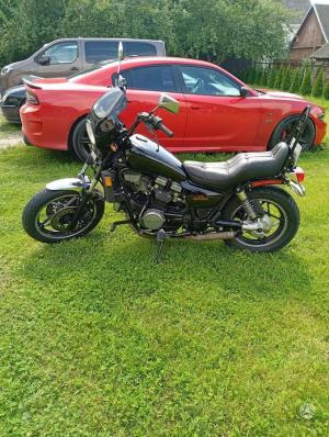 Black Honda Magna 1983 in Kaunas, with an engine capacity of 0.75 L and mileage of 55 thousand km for 1500 €, photo  on AUTOMOTO.COM.LV
