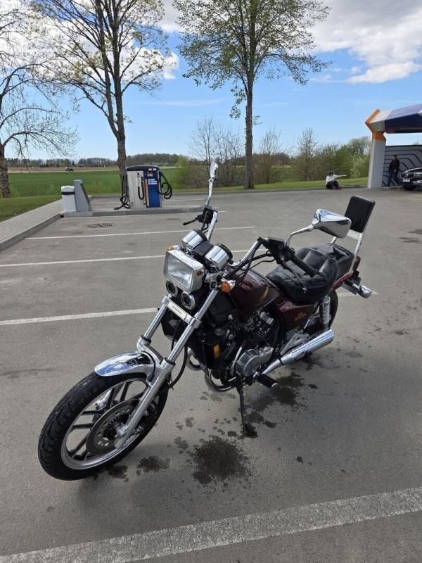 Honda Magna 1984 Klaipėda, ar dzinēja tilpumu 0.50 L un nobraukumu 0 tūkst. km par 1650 €, foto 1 vietnē AUTOMOTO.COM.LV