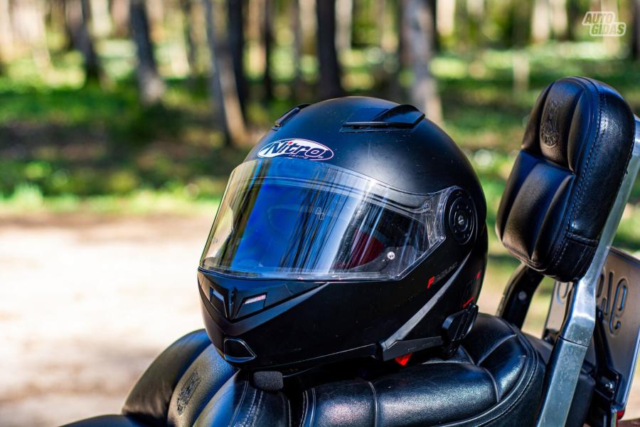 Sarkans Honda Magna 1986 Viļņa, ar dzinēja tilpumu 0.70 L un nobraukumu 40 tūkst. km par 2400 €, foto 12 vietnē AUTOMOTO.COM.LV