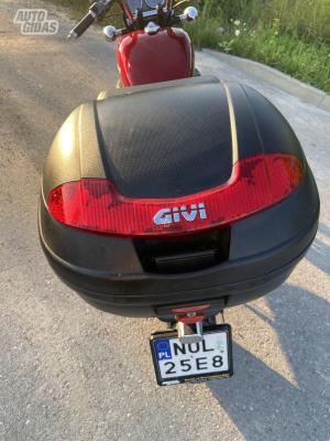 Red Honda Magna 1989 in Klaipeda, with an engine capacity of 0.75 L and mileage of 22 thousand km for 5000 €, photo 14 on AUTOMOTO.COM.LV