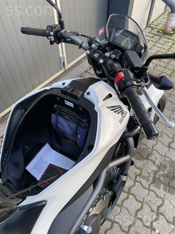 Honda NC 700S 2012 Rīga, ar dzinēja tilpumu 0.70 L un nobraukumu 0 tūkst. km par 4100 €, foto 7 vietnē AUTOMOTO.COM.LV
