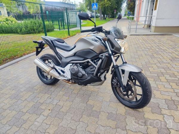 Хонда NC 700S 2013 в Елгава, объемом двигателя 0.70 л и пробегом 0 тыс. км за 3850 €, фото 1 на AUTOMOTO.COM.LV