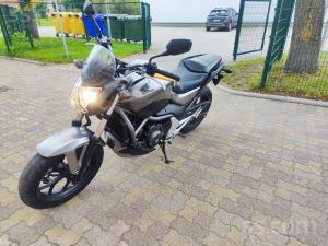 Honda NC 700S 2013 in Jelgava, with an engine capacity of 0.70 L and mileage of 0 thousand km for 3850 €, photo 4 on AUTOMOTO.COM.LV