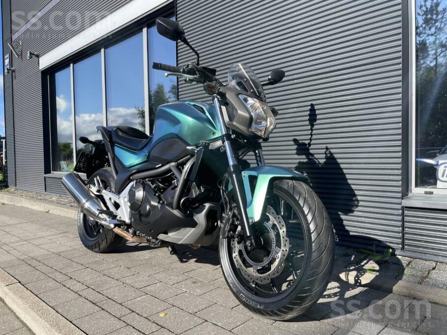 Хонда NC 700S 2013 в Рига, объемом двигателя 0.70 л и пробегом 0 тыс. км за 2799 €, фото 7 на AUTOMOTO.COM.LV