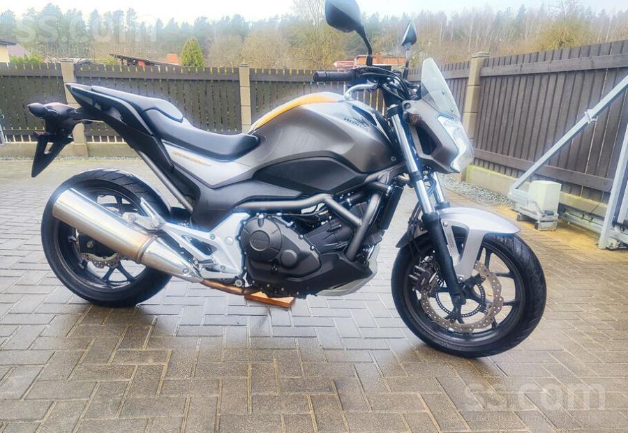 Honda NC 700S 2013 Jelgava, ar dzinēja tilpumu 0.70 L un nobraukumu 0 tūkst. km par 3150 €, foto 1 vietnē AUTOMOTO.COM.LV