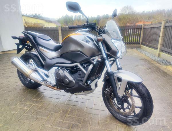 Honda NC 700S 2013 Jelgava, ar dzinēja tilpumu 0.70 L un nobraukumu 0 tūkst. km par 3150 €, foto 6 vietnē AUTOMOTO.COM.LV