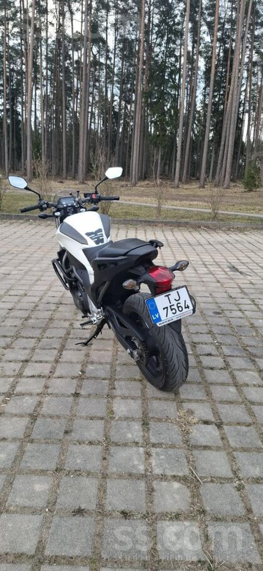 Хонда NC 700SA 2012 в Елгава, объемом двигателя 0.70 л и пробегом 0 тыс. км за 3600 €, фото 1 на AUTOMOTO.COM.LV