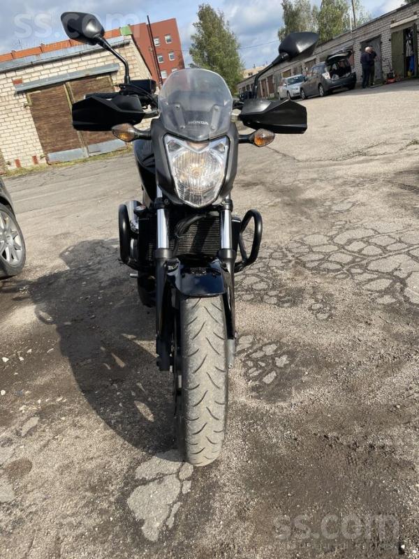 Honda NC 700SA 2012 Cēsis, ar dzinēja tilpumu 0.70 L un nobraukumu 0 tūkst. km par 3400 €, foto 2 vietnē AUTOMOTO.COM.LV