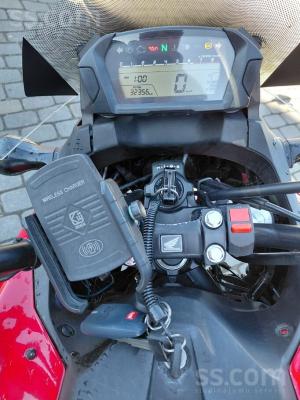 Honda NC 700SA 2013 in Riga, with an engine capacity of 0.70 L and mileage of 0 thousand km for 4550 €, photo 4 on AUTOMOTO.COM.LV