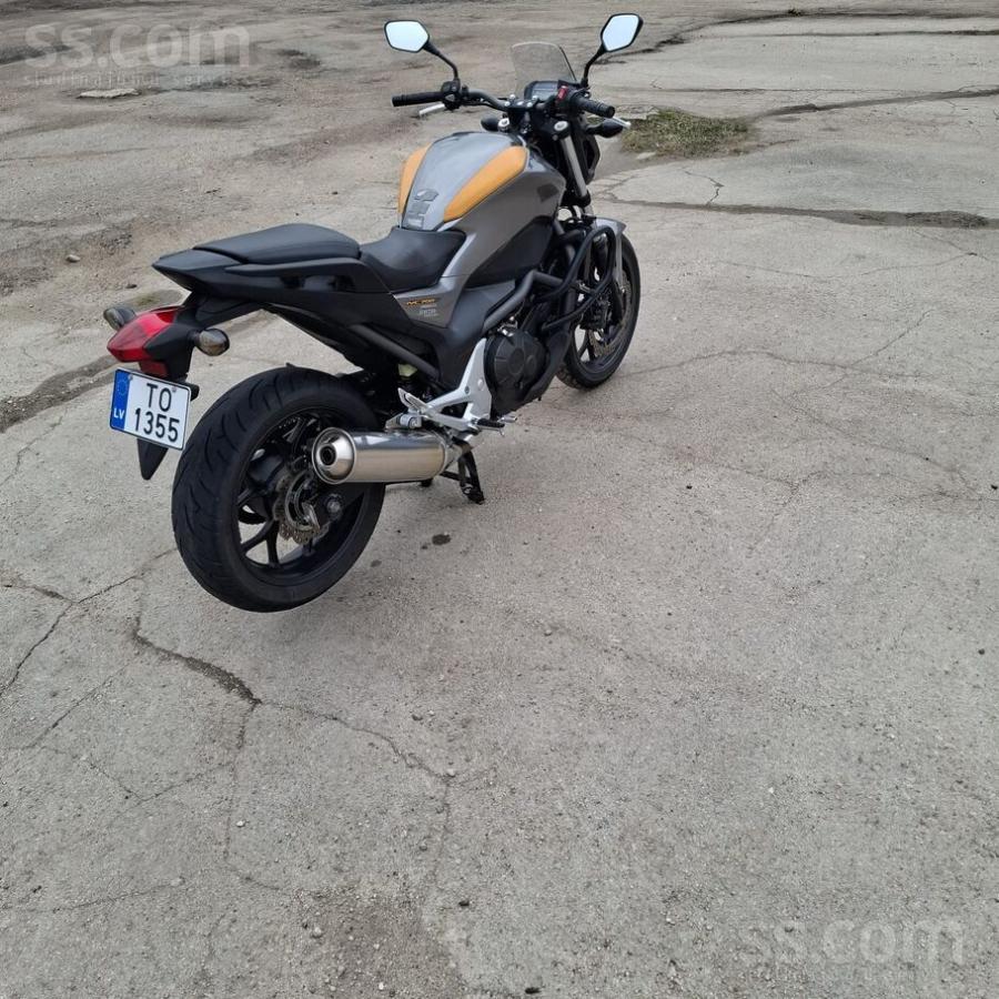 Хонда NC 700SA 2014 в Бауска, объемом двигателя 0.67 л и пробегом 0 тыс. км за 3300 €, фото 7 на AUTOMOTO.COM.LV