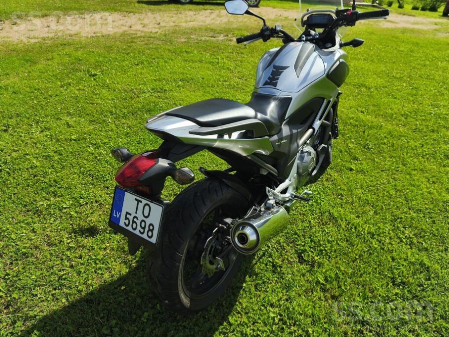 Honda NC 700XA 2012 in Preili, with an engine capacity of 0.70 L and mileage of 0 thousand km for 4950 €, photo 4 on AUTOMOTO.COM.LV