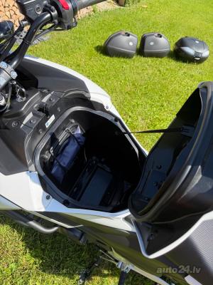 Melns Honda NC 750 2018 Tallina, ar dzinēja tilpumu 0.75 L un nobraukumu 23 tūkst. km par 7400 €, foto 15 vietnē AUTOMOTO.COM.LV
