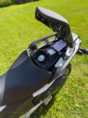 Melns Honda NC 750 2018 Tallina, ar dzinēja tilpumu 0.75 L un nobraukumu 23 tūkst. km par 7400 €, foto 17 vietnē AUTOMOTO.COM.LV