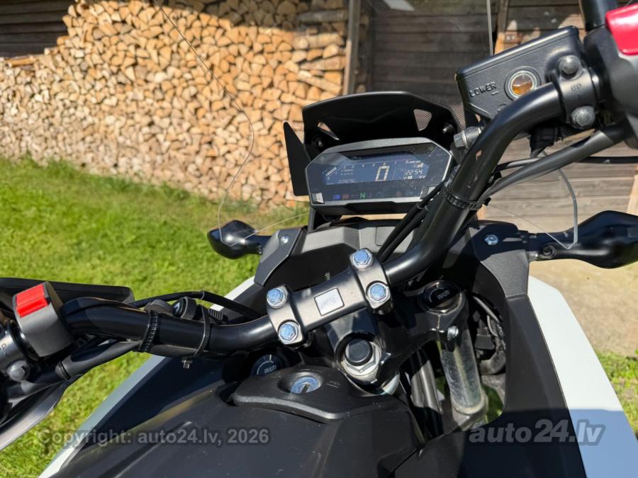 Melns Honda NC 750 2018 Tallina, ar dzinēja tilpumu 0.75 L un nobraukumu 23 tūkst. km par 7400 €, foto 27 vietnē AUTOMOTO.COM.LV
