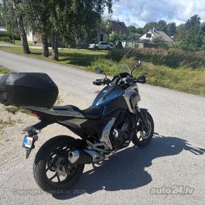 Хонда NC 750 2024 в Таллин, объемом двигателя 0.75 л и пробегом 2 тыс. км за 8000 €, фото 3 на AUTOMOTO.COM.LV