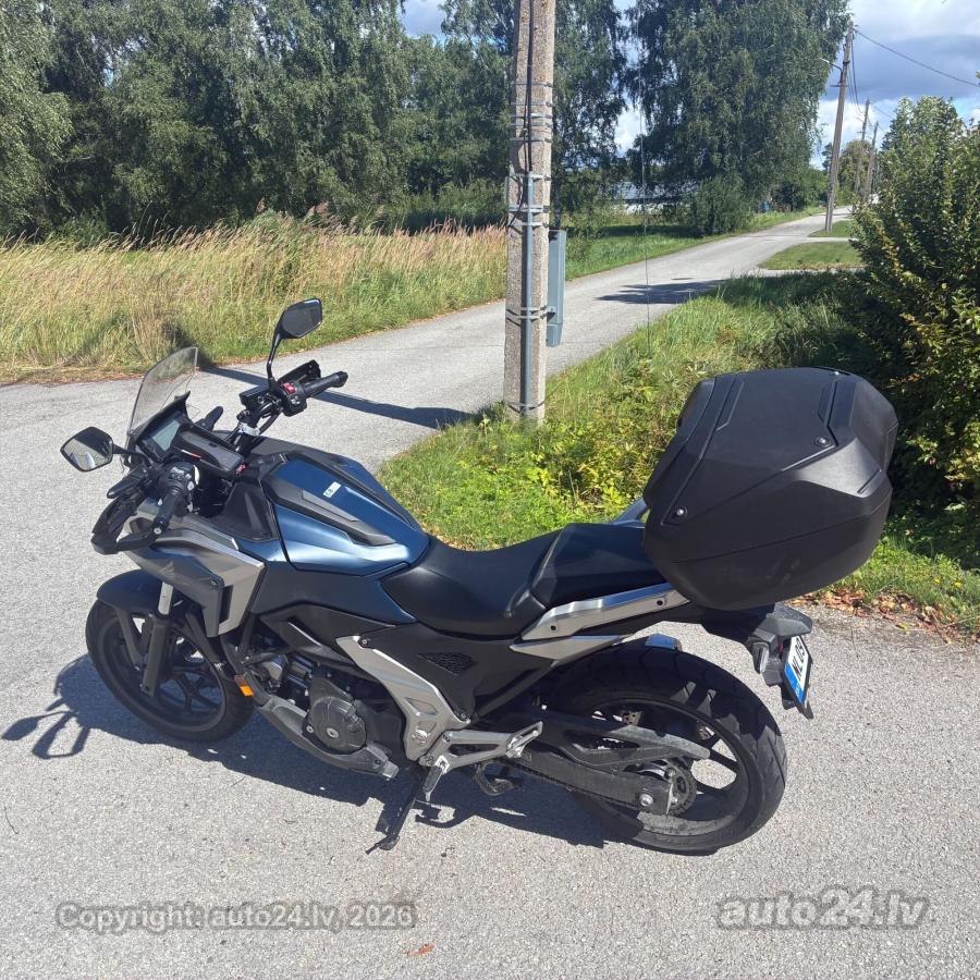 Хонда NC 750 2024 в Таллин, объемом двигателя 0.75 л и пробегом 2 тыс. км за 8000 €, фото 6 на AUTOMOTO.COM.LV