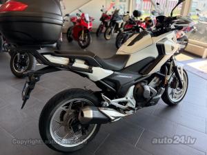 Balts Honda NC 750 2016 Tallina, ar dzinēja tilpumu 0.75 L un nobraukumu 35 tūkst. km par 4590 €, foto 4 vietnē AUTOMOTO.COM.LV