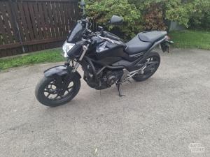 Melns Honda NC 750S 2015 Joniškis, ar dzinēja tilpumu 0.75 L un nobraukumu 44 tūkst. km par 2600 €, foto 1 vietnē AUTOMOTO.COM.LV