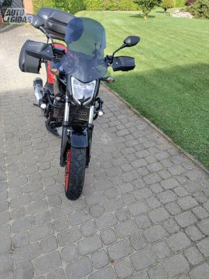 Melns Honda NC 750S 2016 Plungė, ar dzinēja tilpumu 0.75 L un nobraukumu 31 tūkst. km par 5400 €, foto 3 vietnē AUTOMOTO.COM.LV