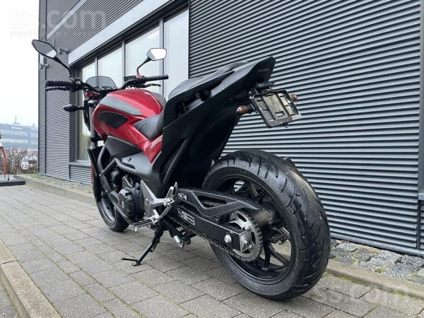 Honda NC 750S 2014 in Riga, with an engine capacity of 0.75 L and mileage of 0 thousand km for 4499 €, photo 3 on AUTOMOTO.COM.LV