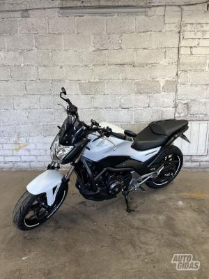 Хонда NC 750S 2014 в Каунас, объемом двигателя 0.00 л и пробегом 0 тыс. км за 3700 €, фото 5 на AUTOMOTO.COM.LV