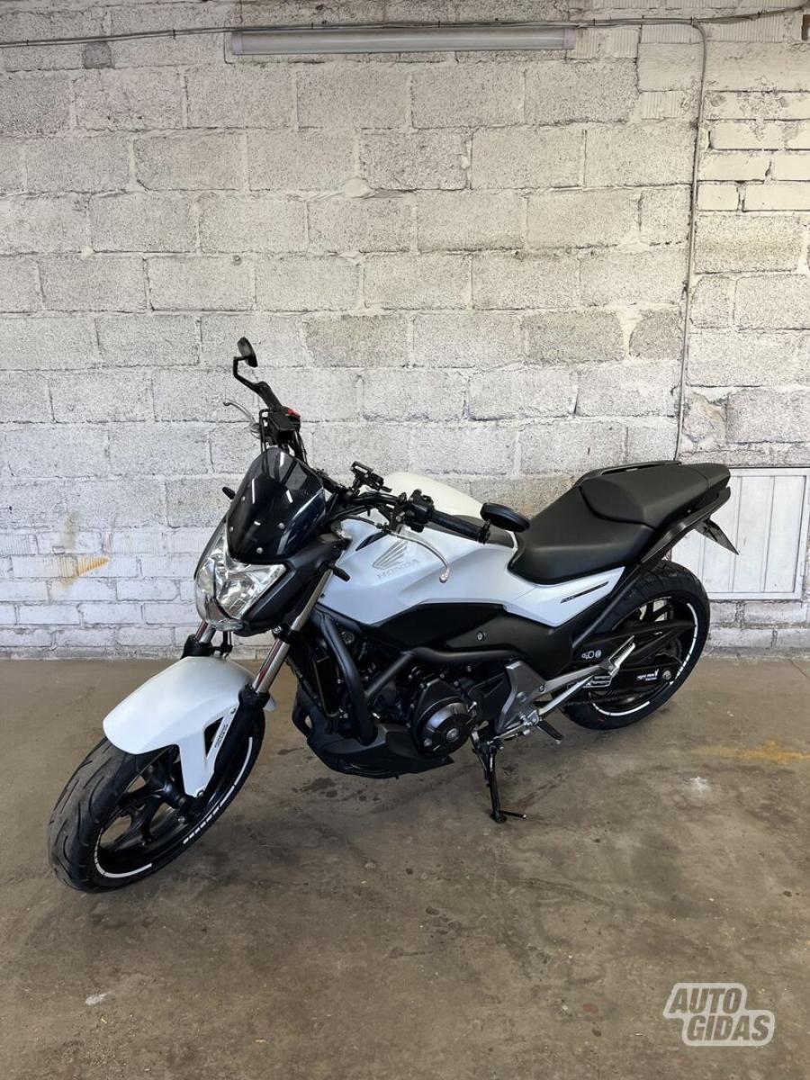 Хонда NC 750S 2014 в Каунас, объемом двигателя 0.00 л и пробегом 0 тыс. км за 3700 €, фото 5 на AUTOMOTO.COM.LV