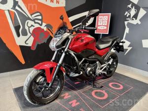 Хонда NC 750S 2015 в Рига, объемом двигателя 0.75 л и пробегом 0 тыс. км за 4299 €, фото  на AUTOMOTO.COM.LV