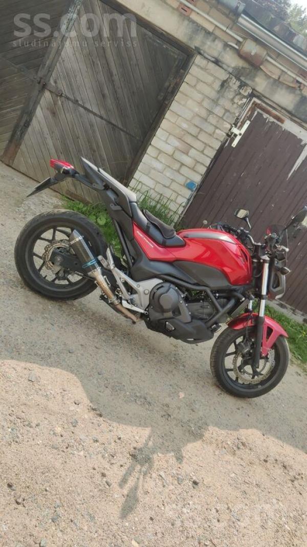 Хонда NC 750S 2015 в Огре, объемом двигателя 0.75 л и пробегом 0 тыс. км за 4000 €, фото 1 на AUTOMOTO.COM.LV