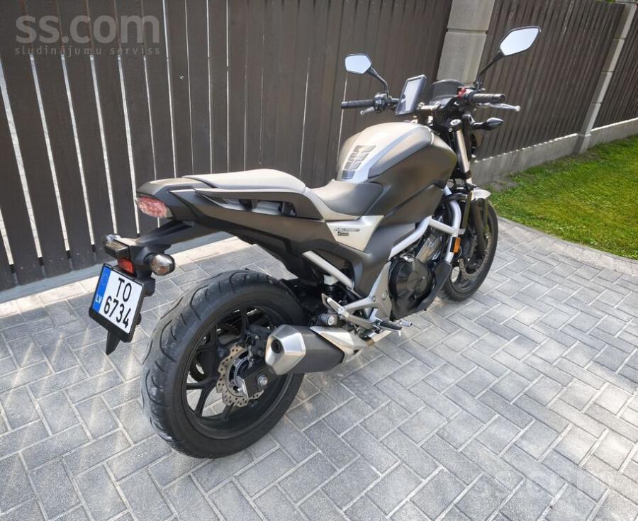 Honda NC 750SA 2017 in Jelgava, with an engine capacity of 0.75 L and mileage of 0 thousand km for 5499 €, photo 4 on AUTOMOTO.COM.LV