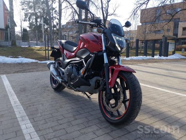 Honda NC 750SA 2019 in Riga, with an engine capacity of 0.75 L and mileage of 0 thousand km for 5499 €, photo 4 on AUTOMOTO.COM.LV