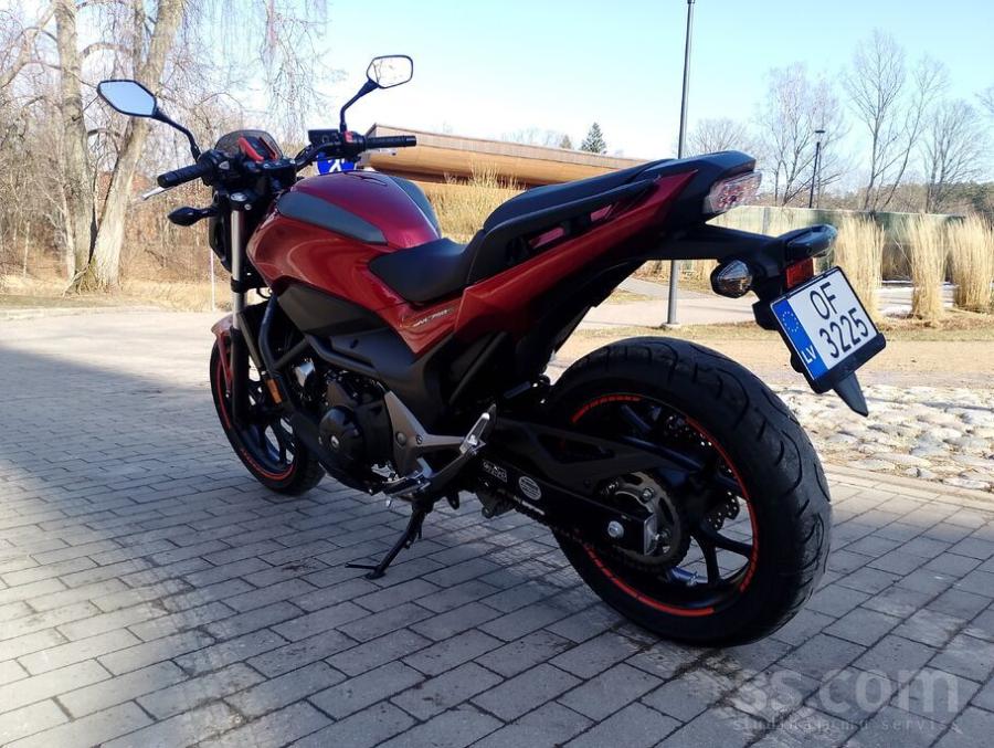 Honda NC 750SA 2019 in Riga, with an engine capacity of 0.75 L and mileage of 0 thousand km for 5499 €, photo 6 on AUTOMOTO.COM.LV