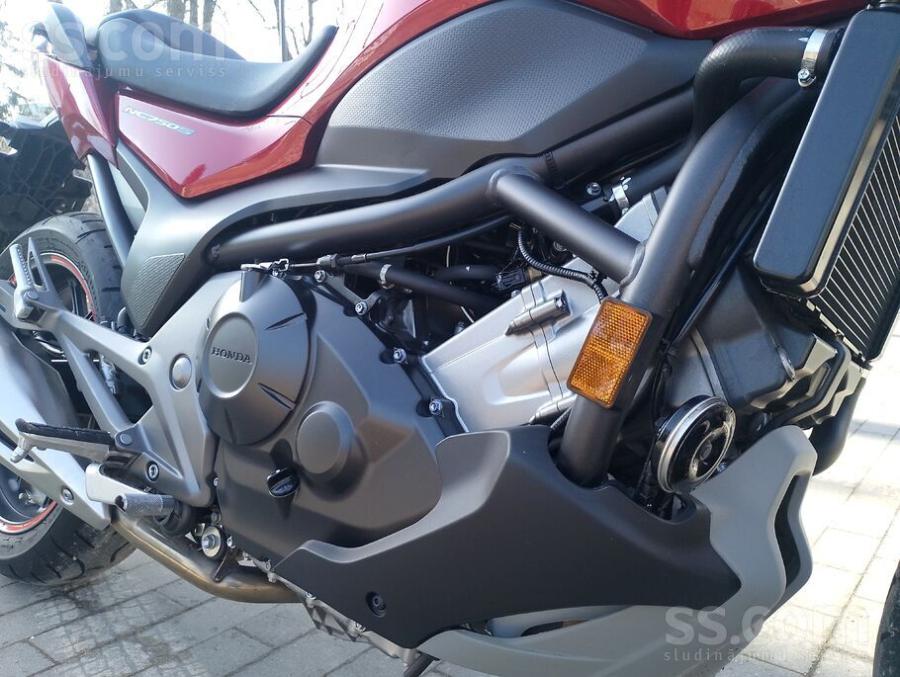 Honda NC 750SA 2019 in Riga, with an engine capacity of 0.75 L and mileage of 0 thousand km for 5499 €, photo 8 on AUTOMOTO.COM.LV