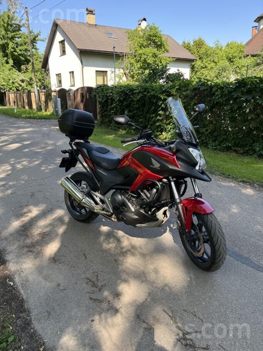 Honda NC 750XD 2014 Rīga, ar dzinēja tilpumu 0.75 L un nobraukumu 0 tūkst. km par 5300 €, foto 1 vietnē AUTOMOTO.COM.LV