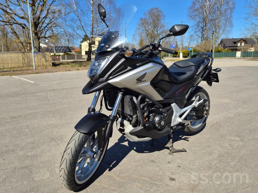Honda NC 750XD 2016 Rīga, ar dzinēja tilpumu 0.75 L un nobraukumu 0 tūkst. km par 3790 €, foto 1 vietnē AUTOMOTO.COM.LV