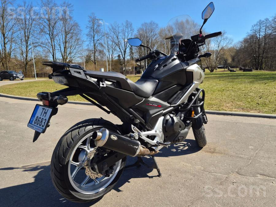 Honda NC 750XD 2016 Rīga, ar dzinēja tilpumu 0.75 L un nobraukumu 0 tūkst. km par 3790 €, foto 5 vietnē AUTOMOTO.COM.LV
